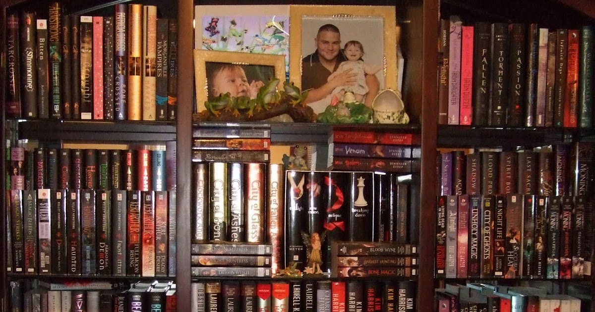 A Book Obsession..: My Bookshelf