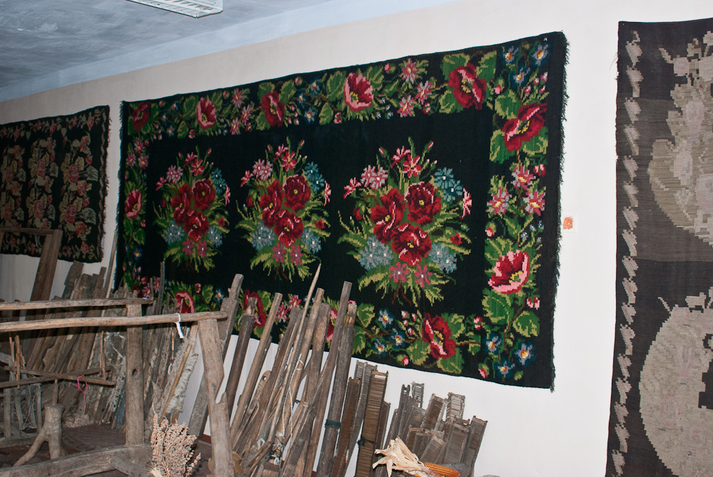 Committed Stitcher: Antiques