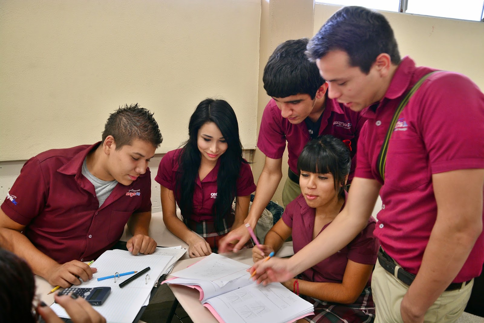 Prensa CECYTEBC: INICIAN VACACIONES 28 MIL ALUMNOS DE CECYTE BC Prensa CECYTEBC: INICIAN VACACIONES 28 MIL ALUMNOS DE CECYTE BC