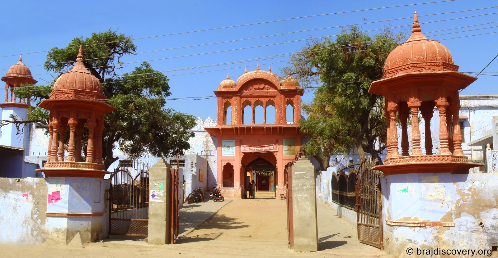 Places To Visit In Mathura Vrindavan HOLIDAYBEES places-to-visit-in-mathura-vrindavan-holidaybees
