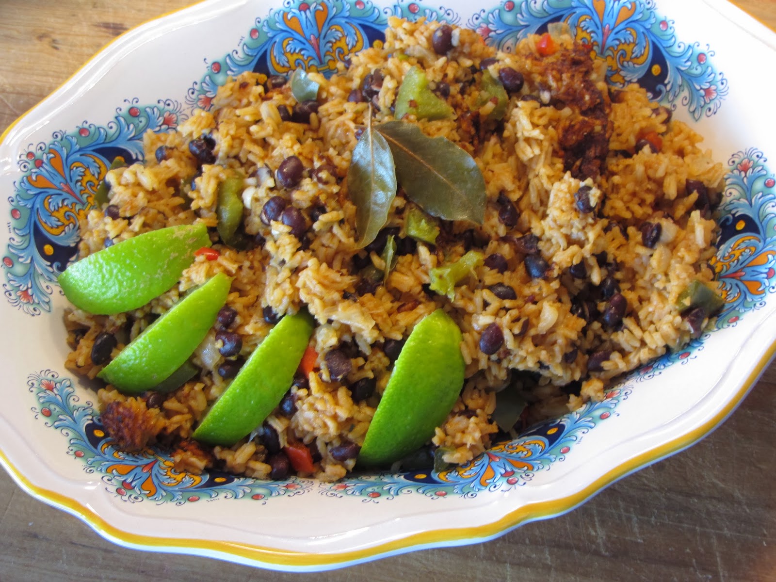 Tracy's Living Cookbook: Moros y Cristianos