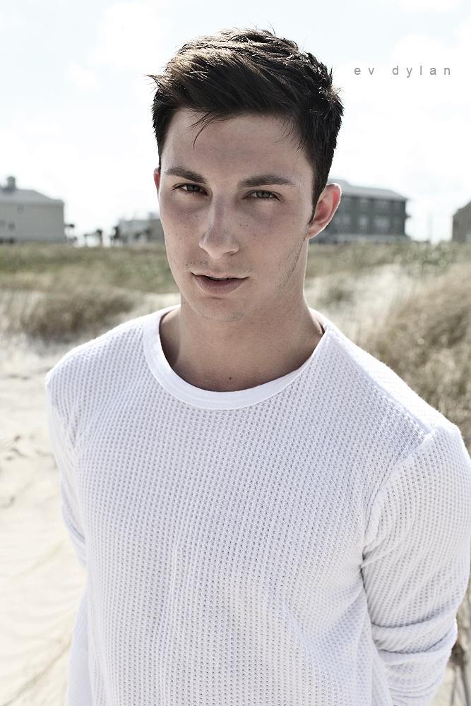 Allison Austin's Instagram, Twitter & Facebook on IDCrawl