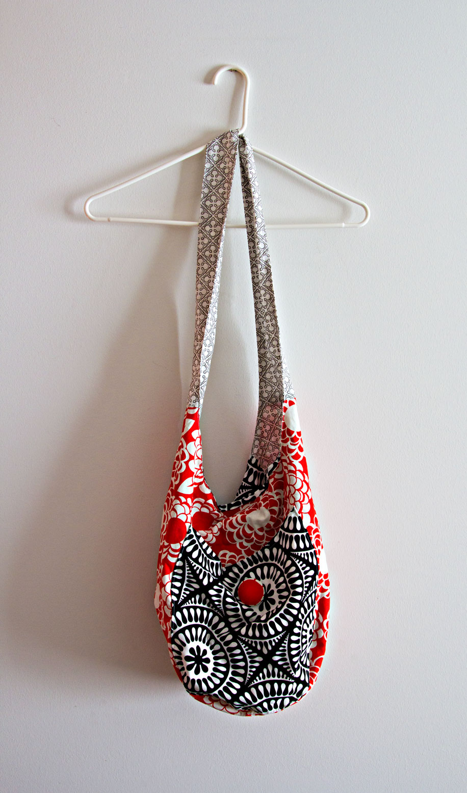 DIY Lady Hacks DIY Reversible Tote Bag diy-lady-hacks-diy-reversible-tote-bag