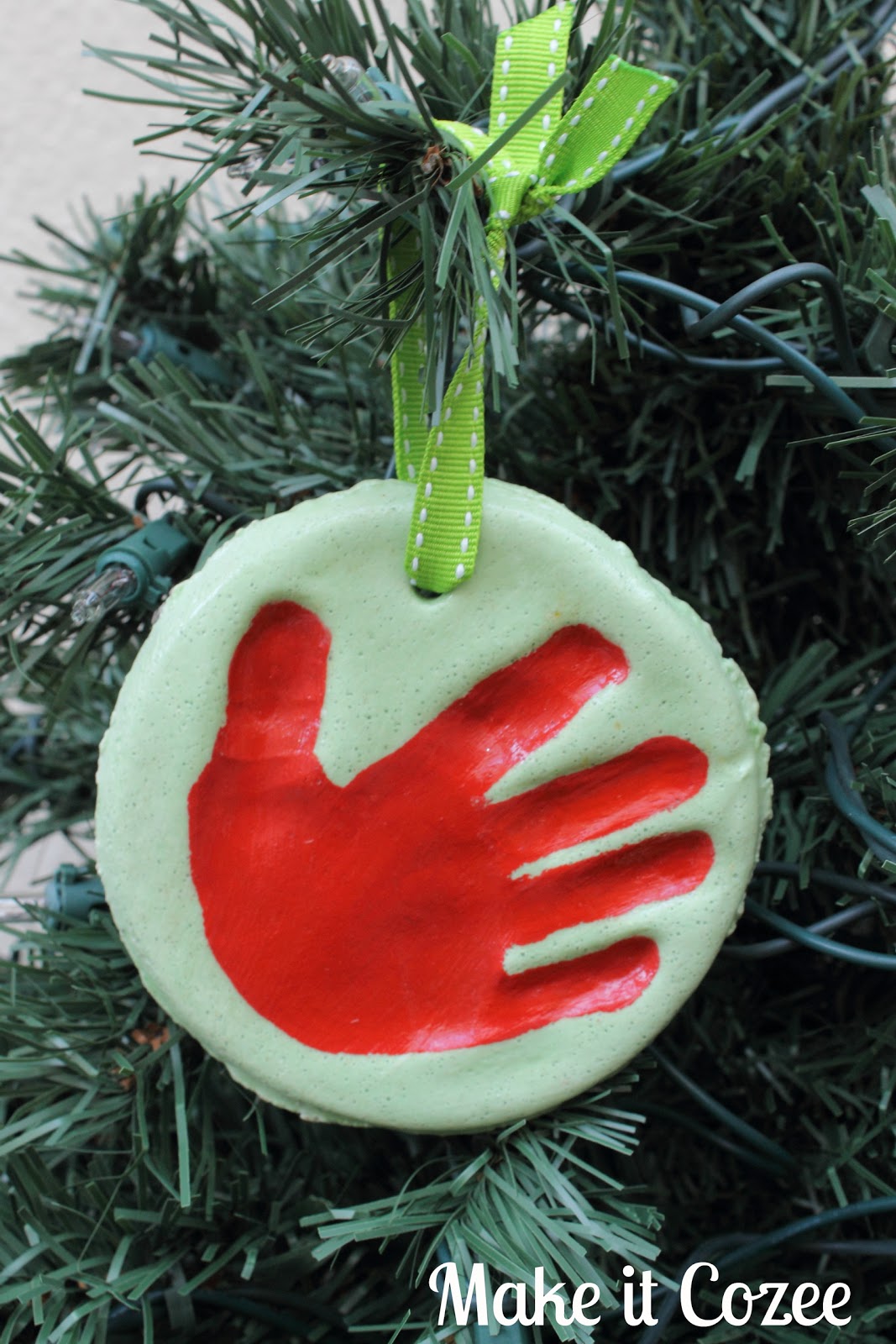 Make It Cozee Tutorial Updated Hand Print Ornament make-it-cozee-tutorial-updated-hand-print-ornament