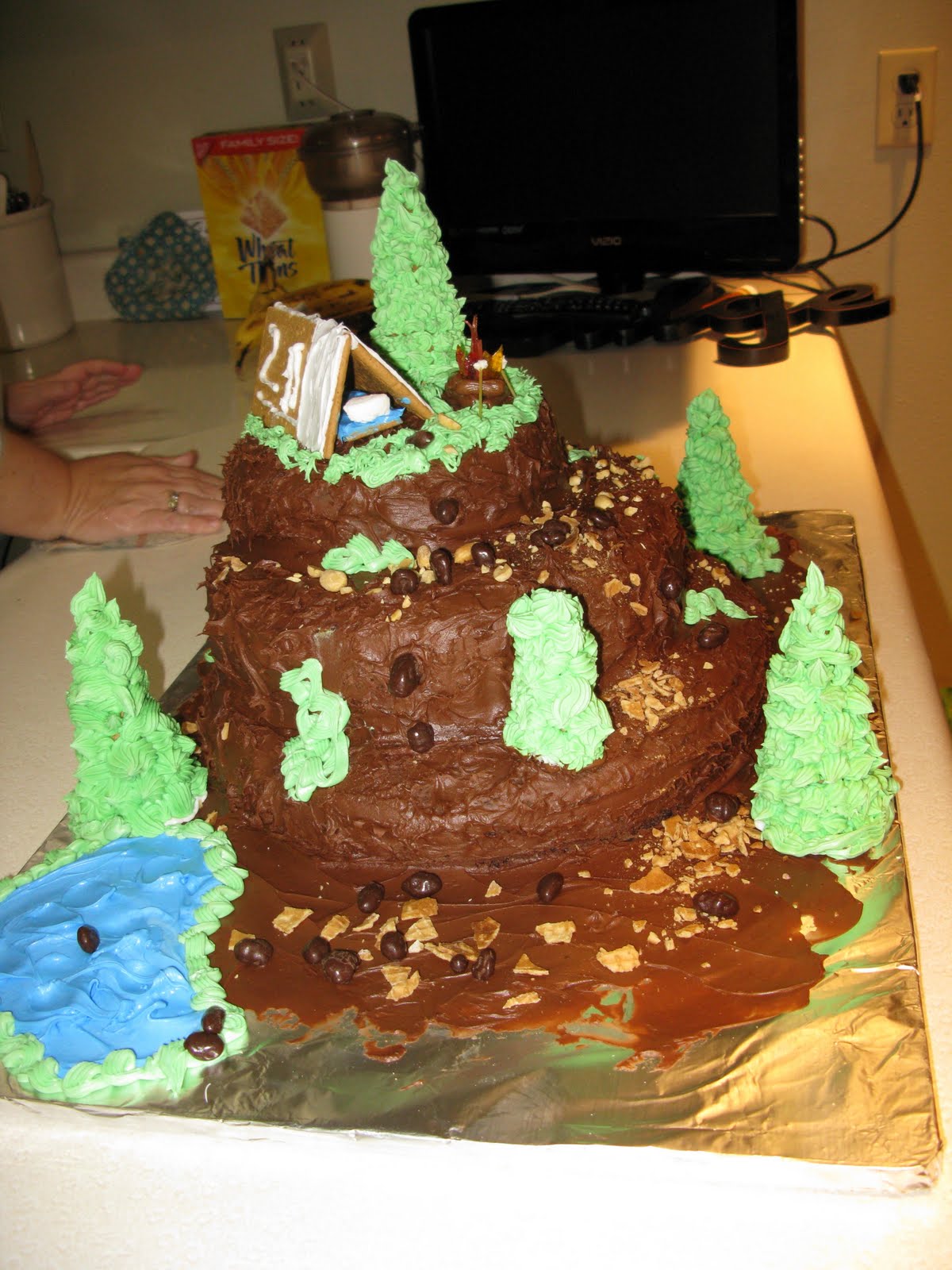 Everyday Originals Best Boy Scout Themed Cake everyday-originals-best-boy-scout-themed-cake