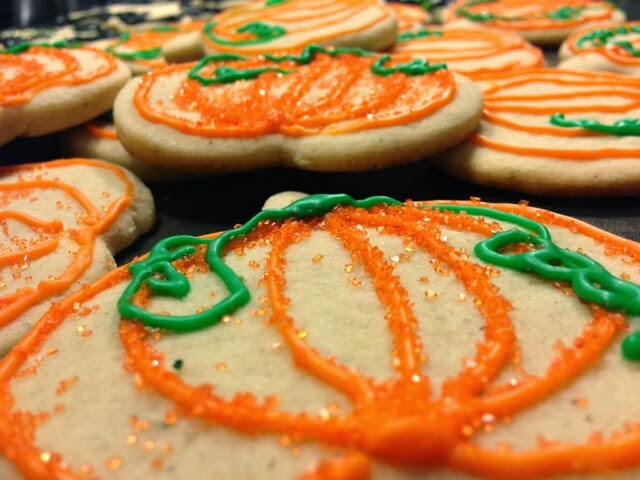 Fall Bake Sale Pumpkin Spice Sugar Cookies Daily Appetite fall-bake-sale-pumpkin-spice-sugar-cookies-daily-appetite
