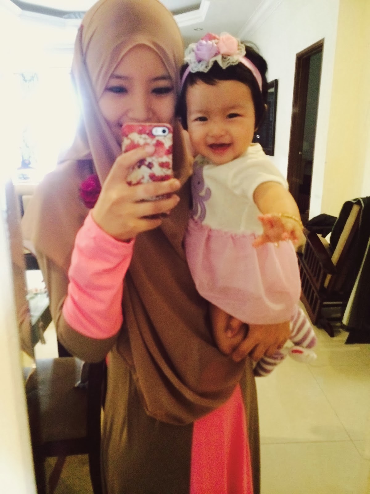 BAN Romantik - Blogger Irine Nadia Buat Surprise Romantik Pada Suami. So Sweet