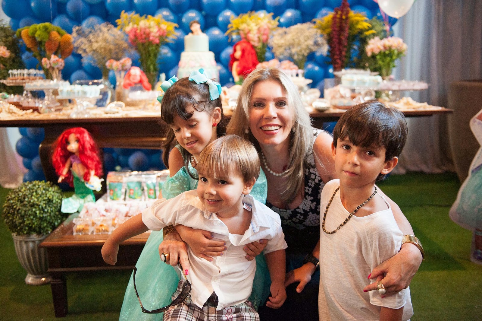 Coluna Acontecendo: ANIVERSÁRIO DE AMIGOS - HELOÍSA BARROS