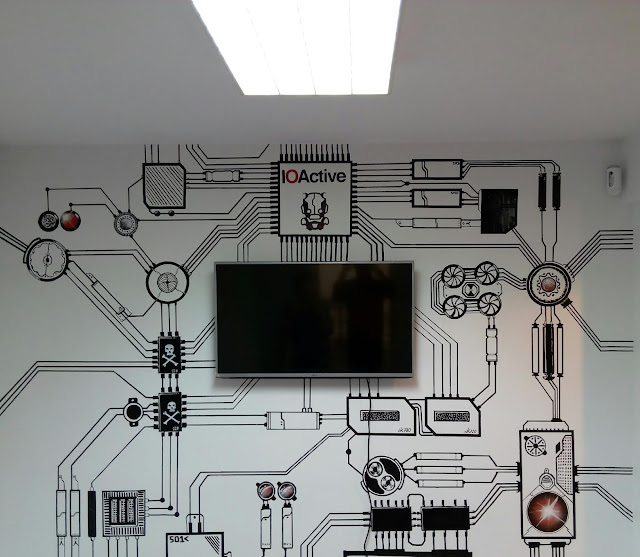 Apertura de laboratorio de investigación hardware de IOActive en Madrid ~ Security By Default