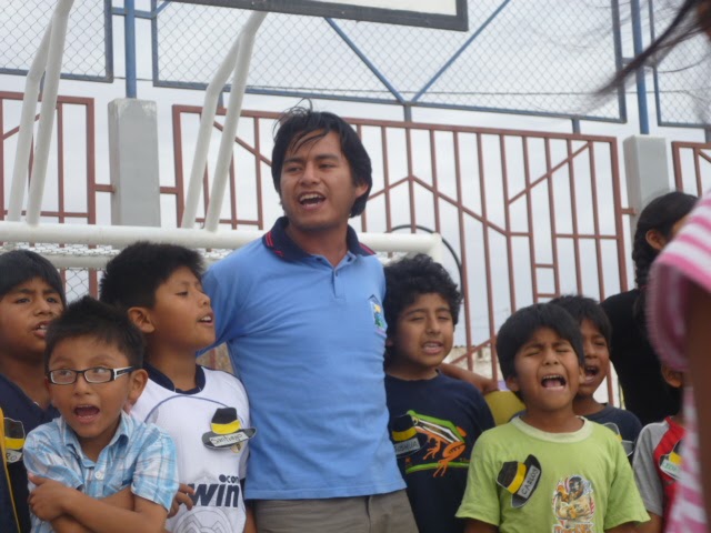 Jóvenes al Rescate: “DEJAD A LOS NIÑOS VENIR A MI…” Mateo 19,14 Jóvenes al Rescate: “DEJAD A LOS NIÑOS VENIR A MI…” Mateo 19,14