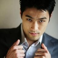 Bodhidharma Hypnotizing