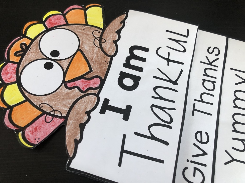 I Am Thankful Thanksgiving Flip Book & Other Activities | The Barefoot ...