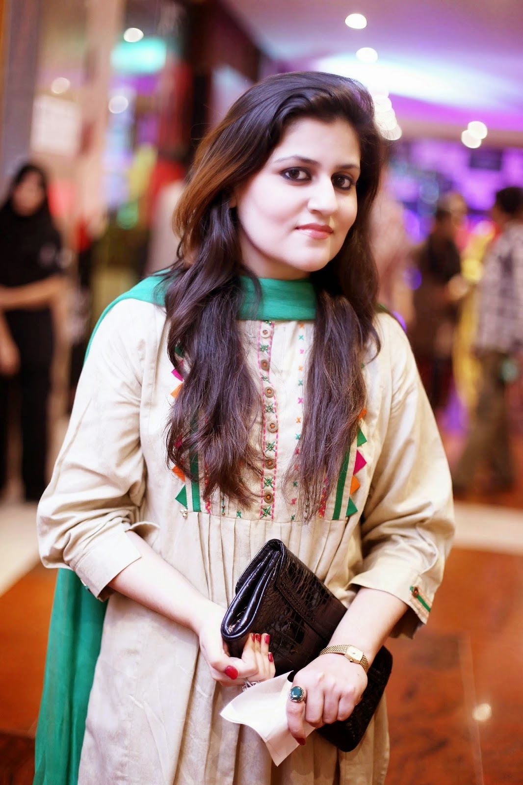 Sara Naveed - Alchetron, The Free Social Encyclopedia