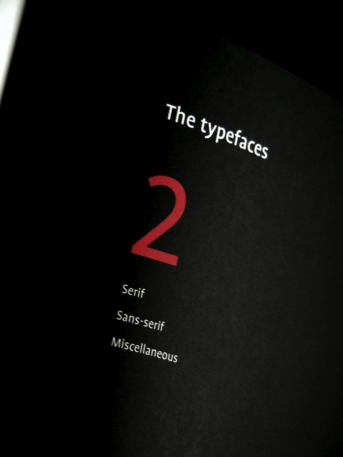 【書籍情報 Book Review】欧文書体を詳細に解説『Letter Fountain: The anatomy of type』 | MOJIRU [TYPŒ] | eszett design
