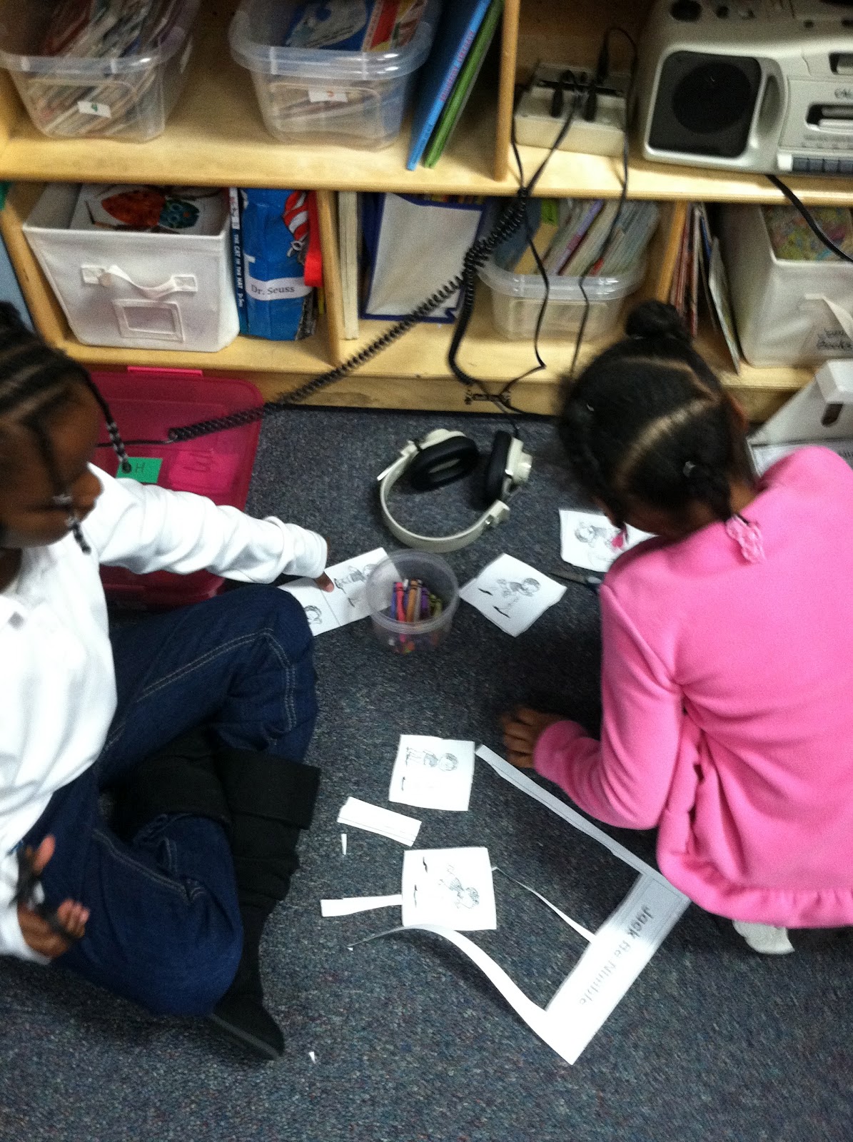 Literacy Centers Take One!! - Kreative in Kinder