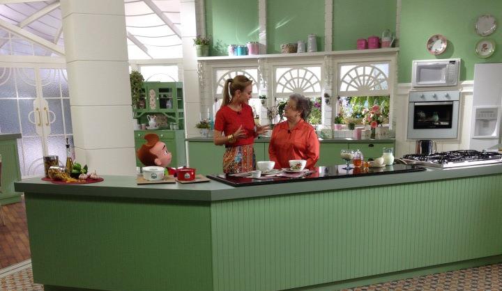 Programa da Palmirinha estreia segunda temporada no Bem Simples - Televizona