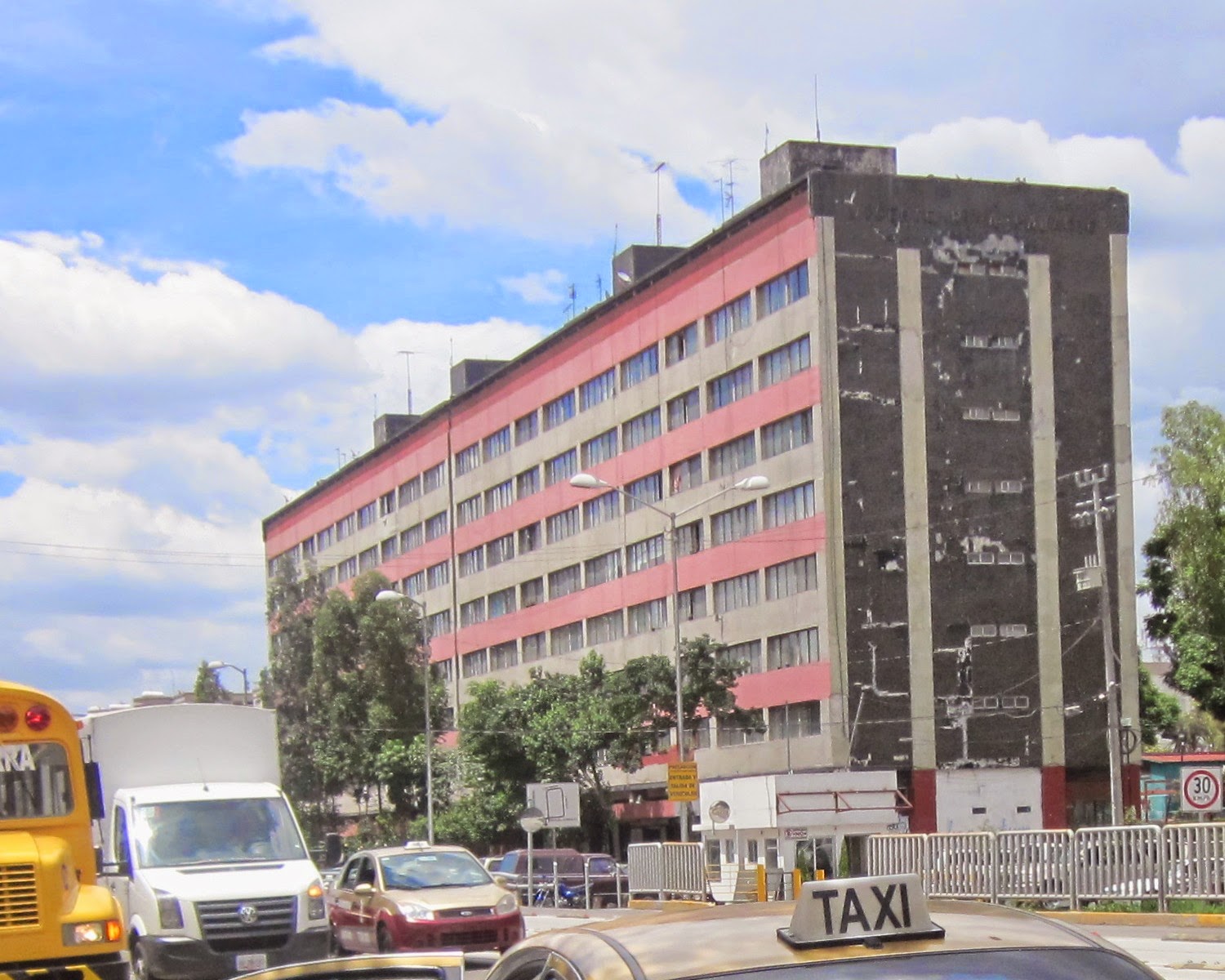 Vivir en Tlatelolco: Libreta Arquitectónica: Edificios I