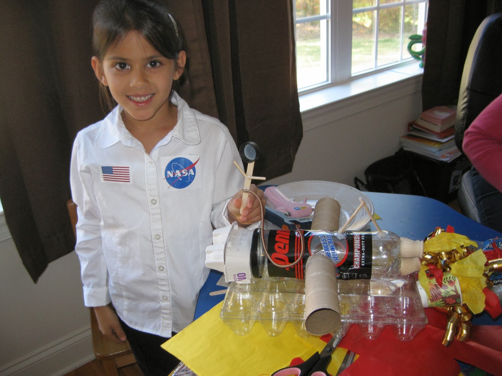 Solagratiamom: Year 2 Week 12 - Create Your Own Spacecraft and Astronauts
