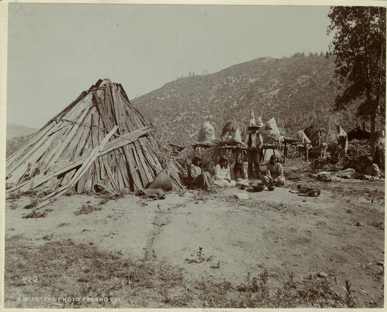 American Indian's History and Photographs: Houses of California Native ...