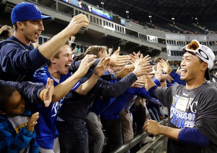 캔자스시티, 와일드카드 획득 & 세레머니.swf : MLBPARK