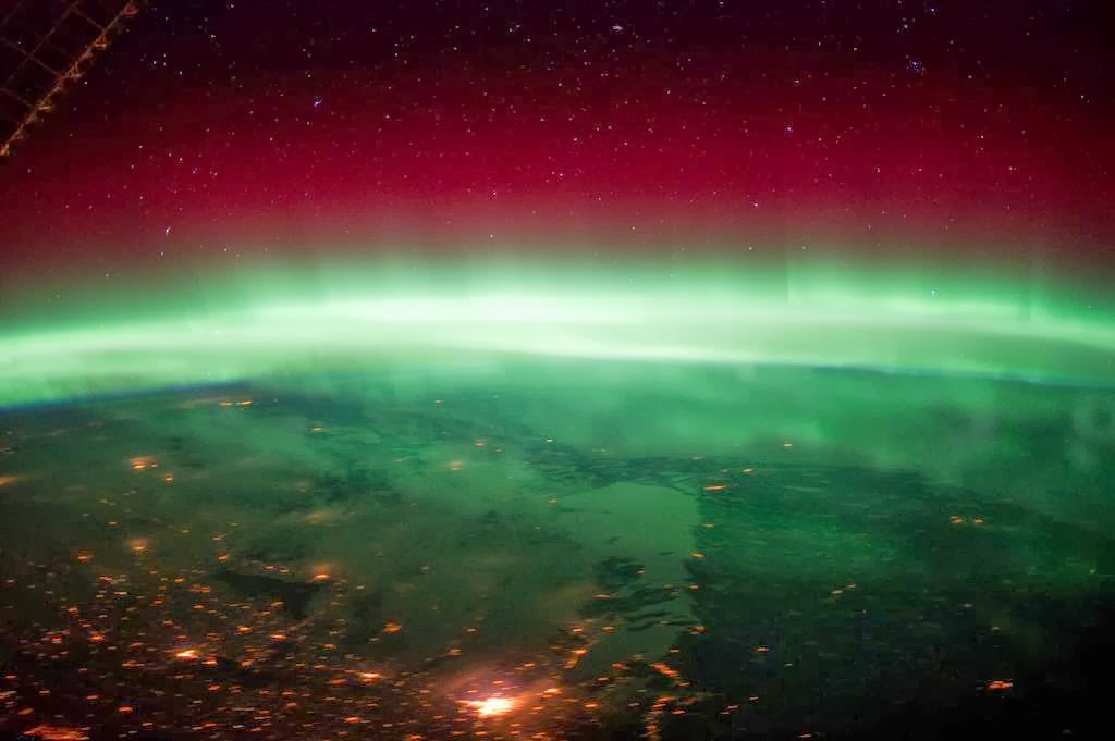 The Northern Lights - Aurora Borealis ~ Kuriositas