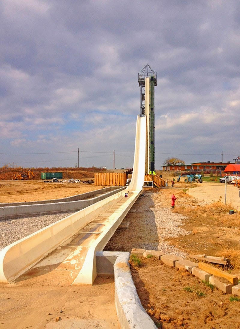 Ritebook: Verrückt, The World’s Tallest Water Slide Ritebook: Verrückt, The World’s Tallest Water Slide