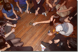 Juegos Tradicionales : Juego de la botella