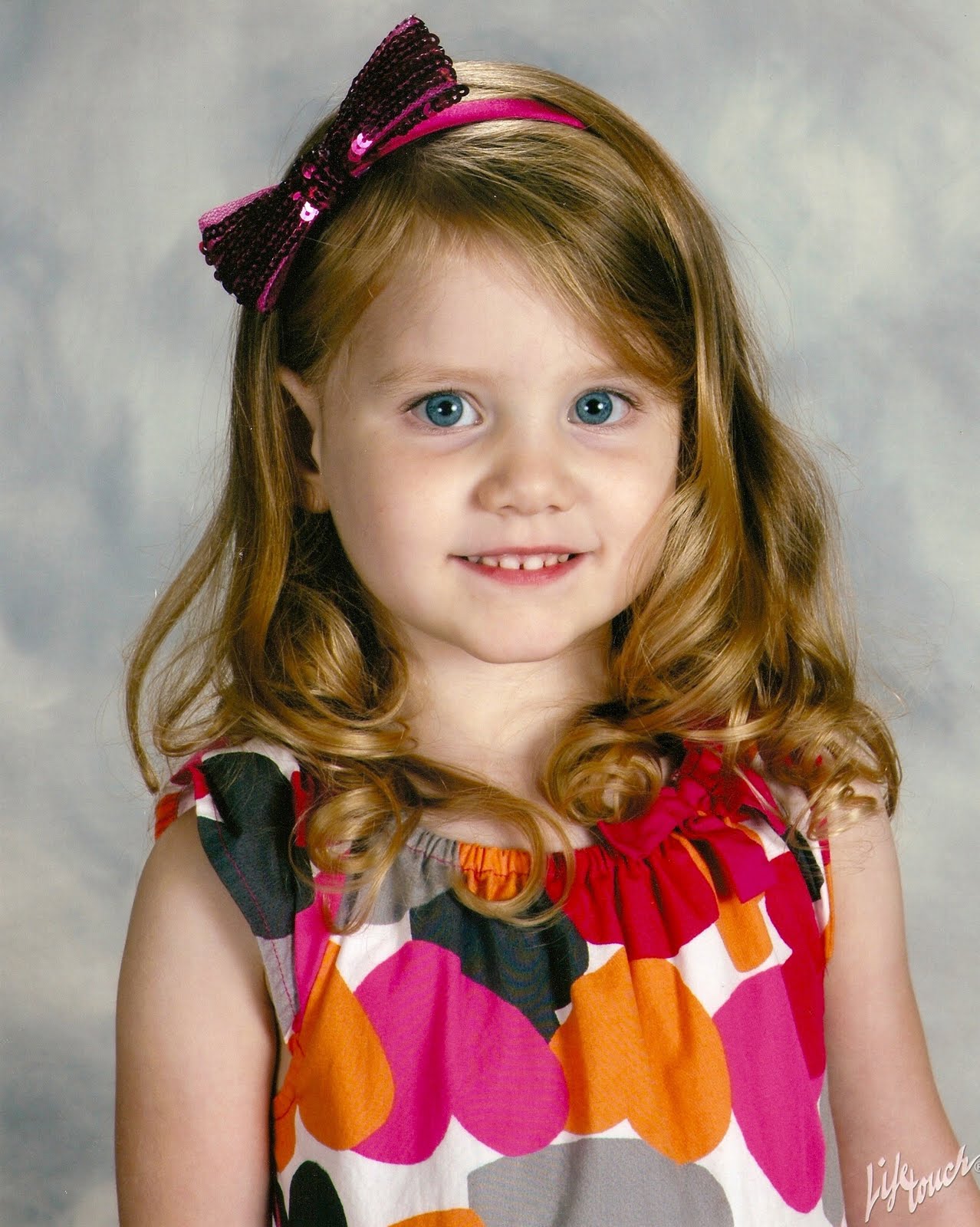 The Adventures of Lily and Logan: preschool portraits