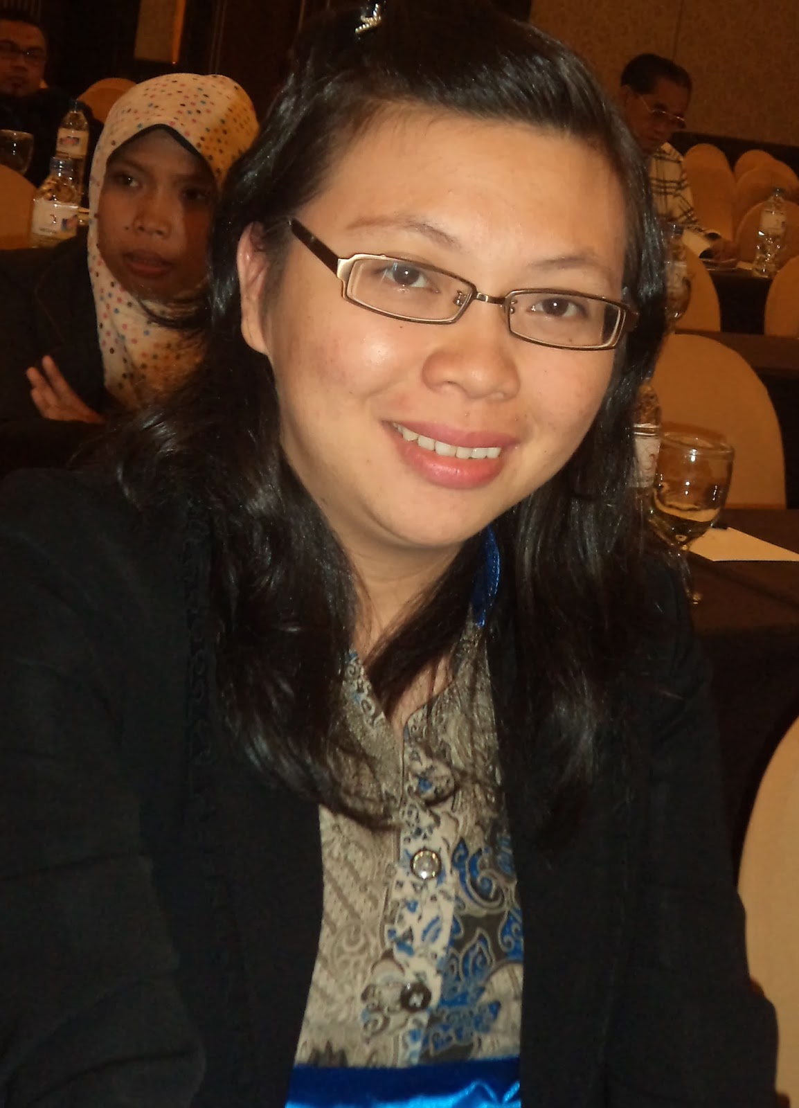 MOH YAHYA MUSTAFA: Ns. Mareyke Y.L.Sepang, S.Kep, M.Kes Merumuskan Masa Depan