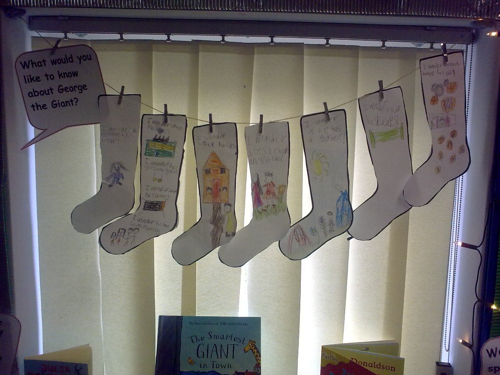 Living English materials: THE SMARTEST GIANT IN TOWN: USEFUL IDEAS FOR ...