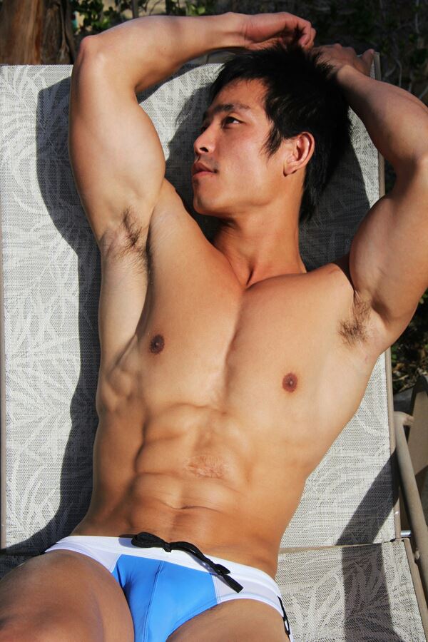 M y a n m a r H u n k s: Ethan Maxwell Landry @ Blue brief