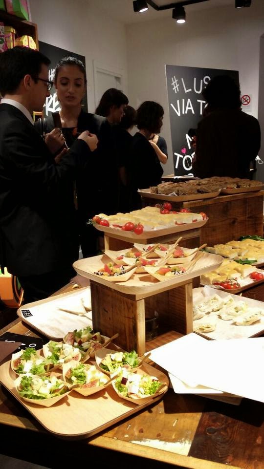 New opening Lush Milano - Via Torino - Le avventure di Anna Pernice - Travel Fashion Tips