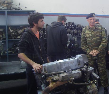 Επίσκεψη Α/ΓΕΣ, στα 301 και 306 Εργοστάσια Βάσεως | KRANOSGR