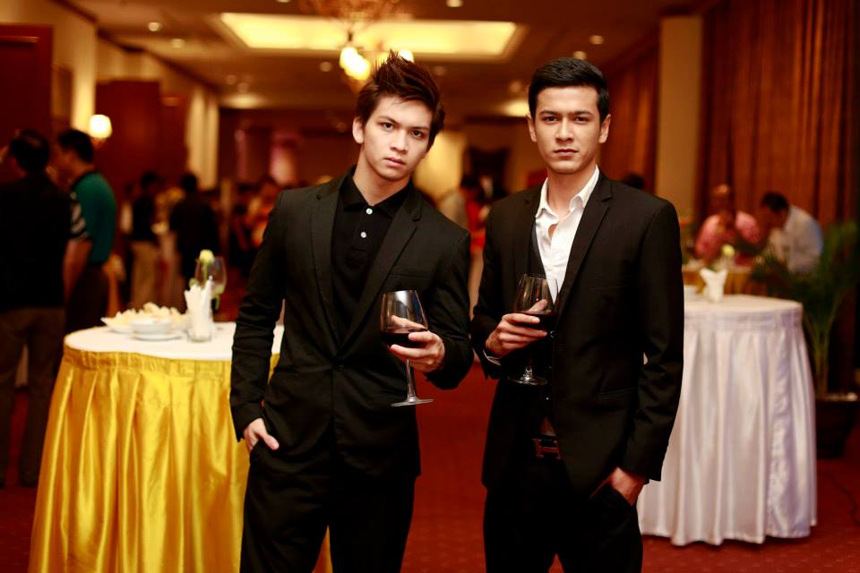 M y a n m a r H u n k s: Nay Win, Aung Lay, Min Thein Khant, Htet Phone Naing and Thaw Myo Naing ...