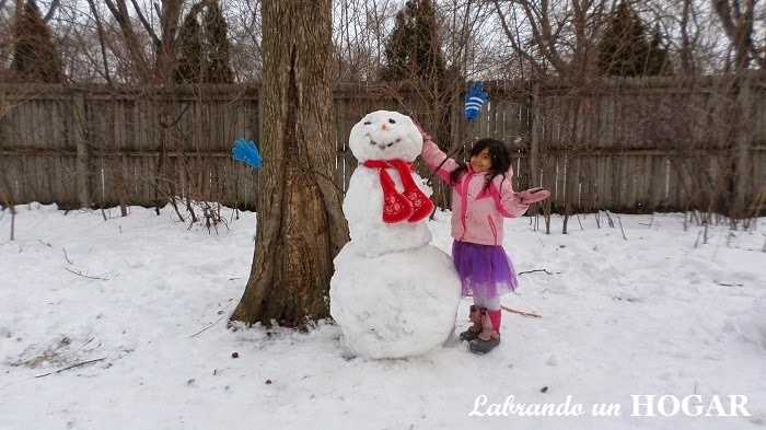 Labrando un HOGAR: Nuestro primer snowman/hombre de nieve