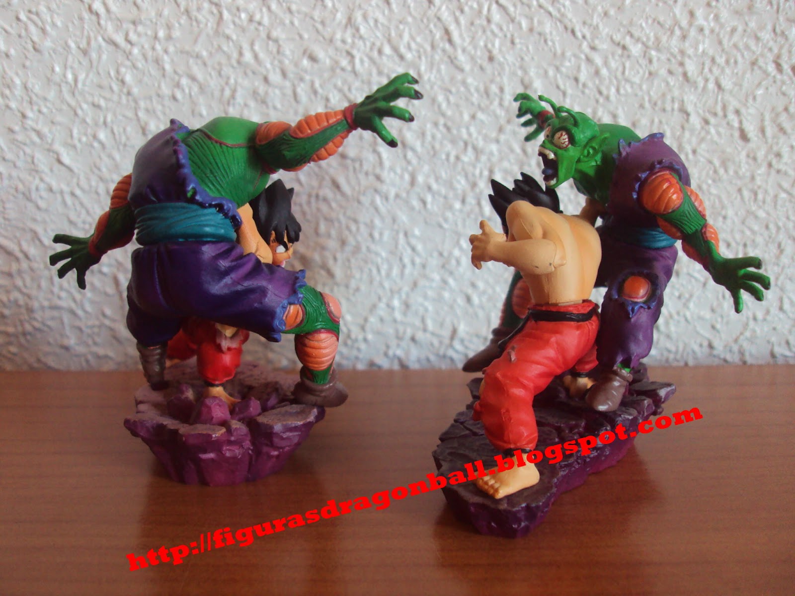 Figuras Dragon Ball: Capsule Neo Goku VS Piccolo Figuras Dragon Ball: Capsule Neo Goku VS Piccolo