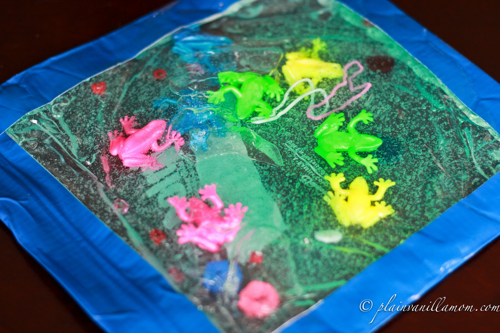 Family Fun Sensory Bag For Babies family-fun-sensory-bag-for-babies