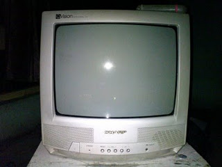 protec tv sharp Q-vision 20S20