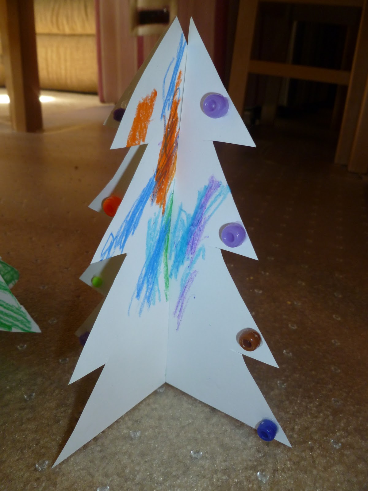 FUN, EASY CHRISTMAS CRAFTS FOR LITTLE HANDS - Mama to 6 Blessings
