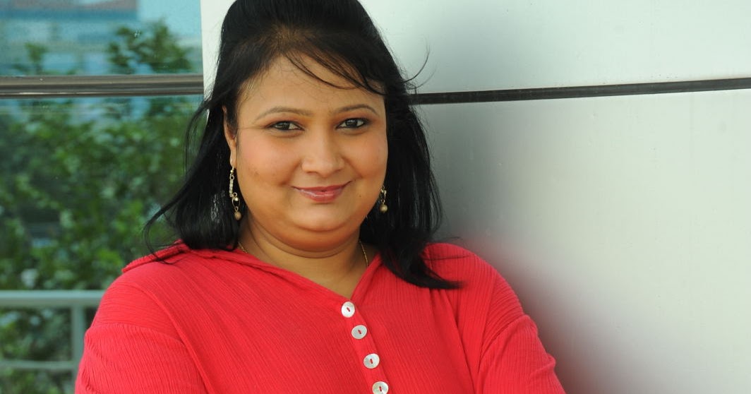 Telugu Actress Geetha Singh Photo Shoot Gallery