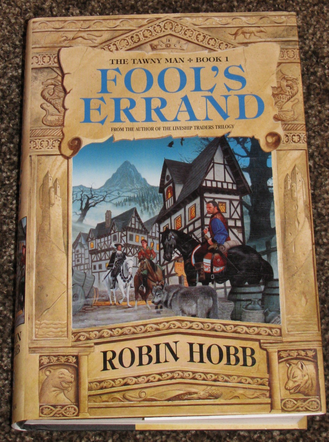 12th Praetor's Reviews: Fool’s Errand – Robin Hobb 12th Praetor's Reviews: Fool’s Errand – Robin Hobb