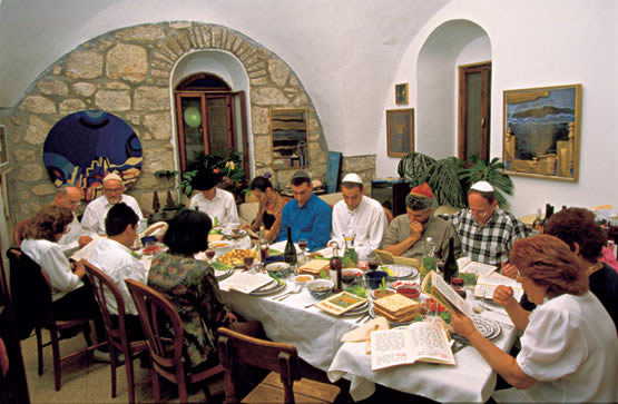 SANTUÁRIO TERRESTRE: A Vivência do Shabatt na Família Israelita