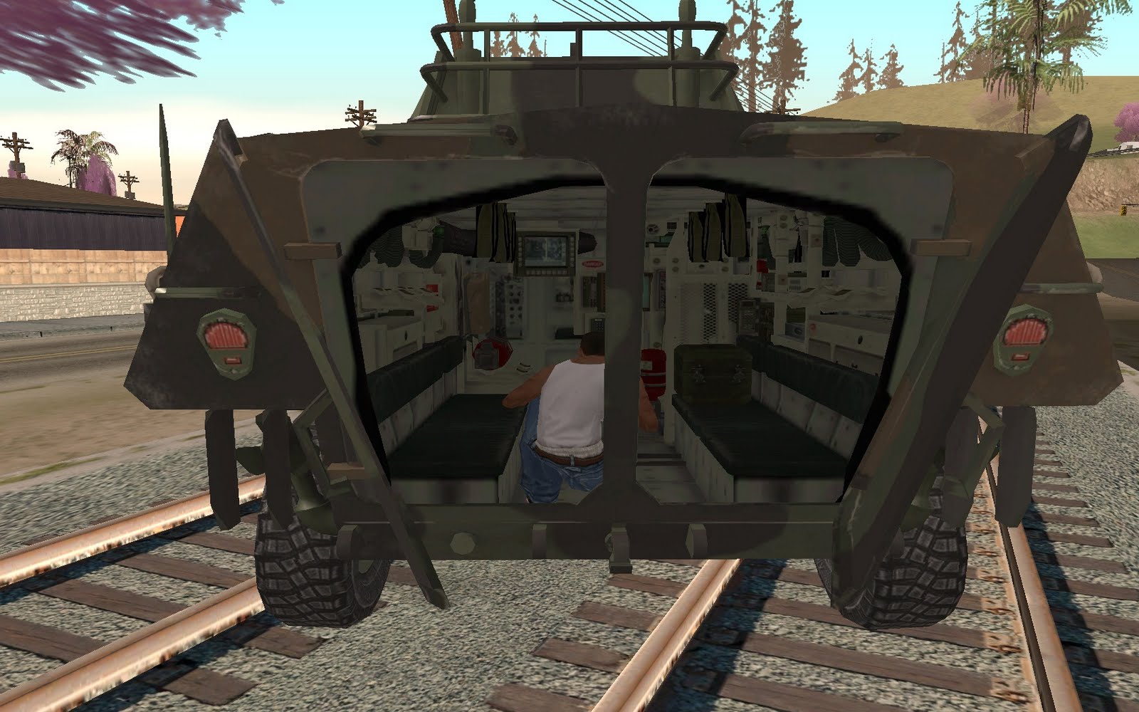 Grand Theft Airstrike: [REL]LAV-25 with enterable interior