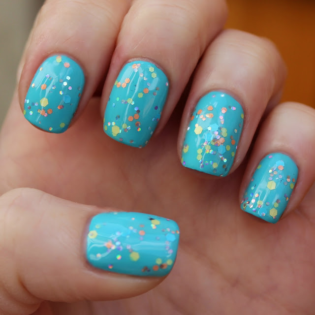 Dahlia Nails Easy Festival Nails dahlia-nails-easy-festival-nails