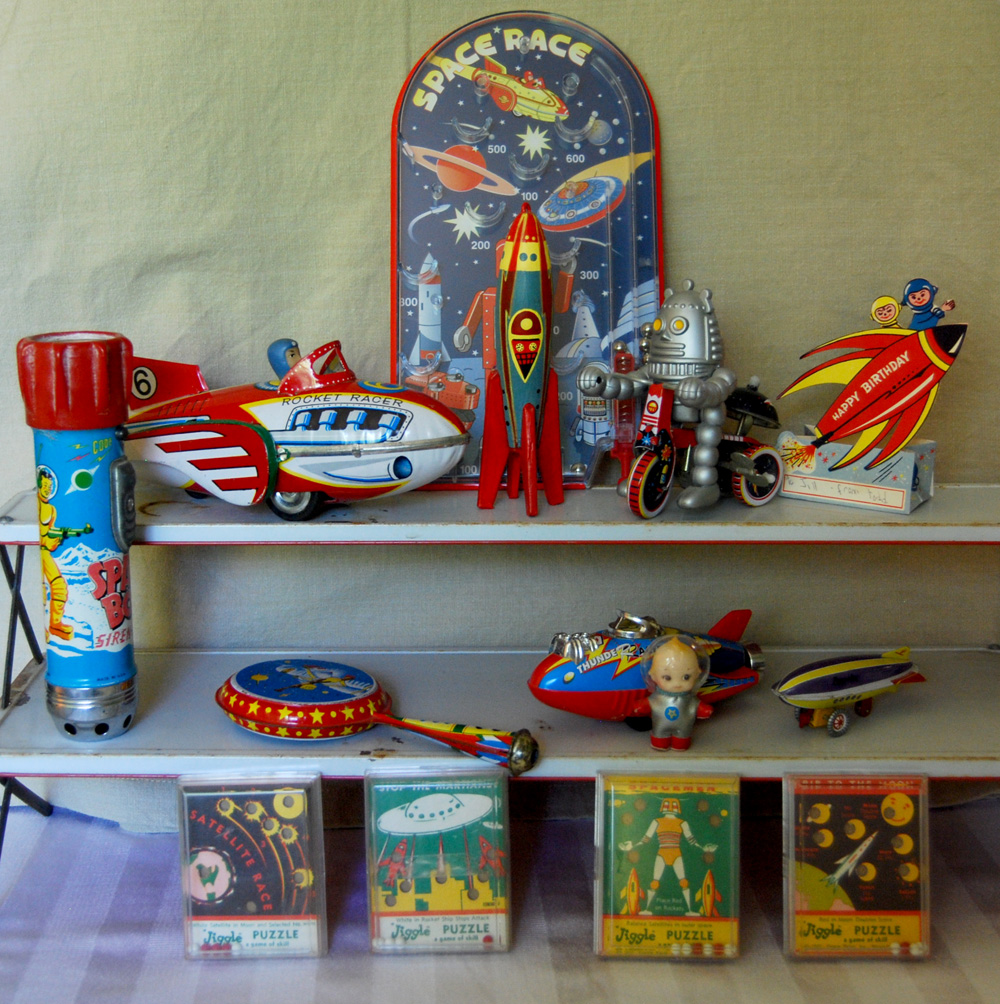 The Copycat Collector COLLECTION 28 Space Toys the-copycat-collector-collection-28-space-toys
