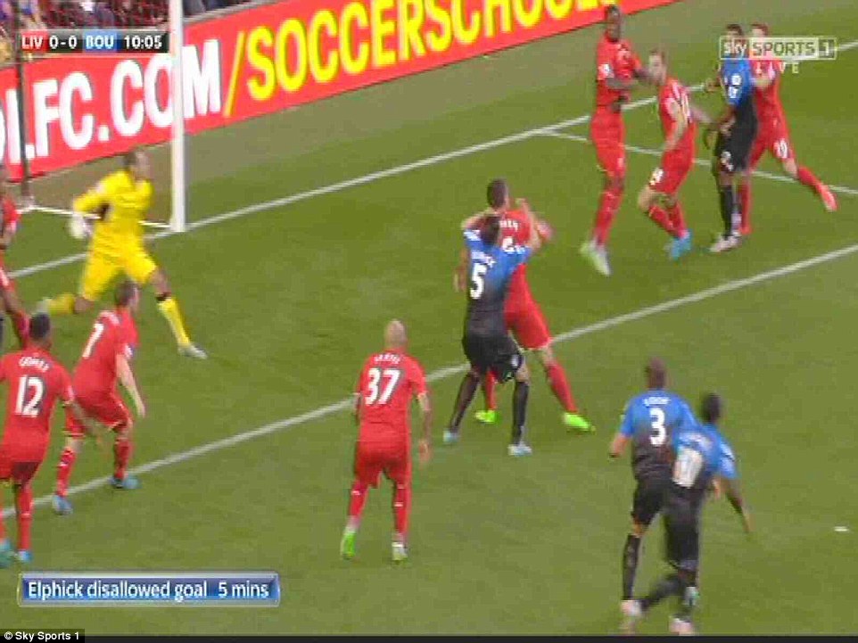 Hong Kong Referee: Referee Correct to Disallow Goal by Bournemouth Hong Kong Referee: Referee Correct to Disallow Goal by Bournemouth