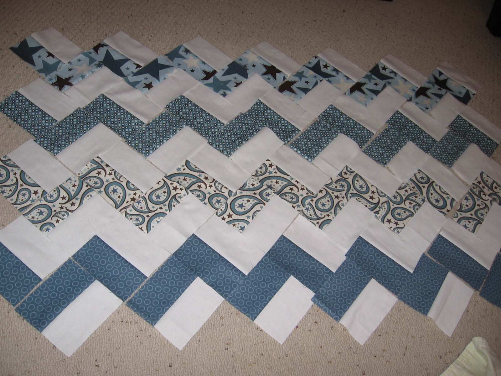 Quilts and Jewels: Zig Zag Quilt Quilts and Jewels: Zig Zag Quilt