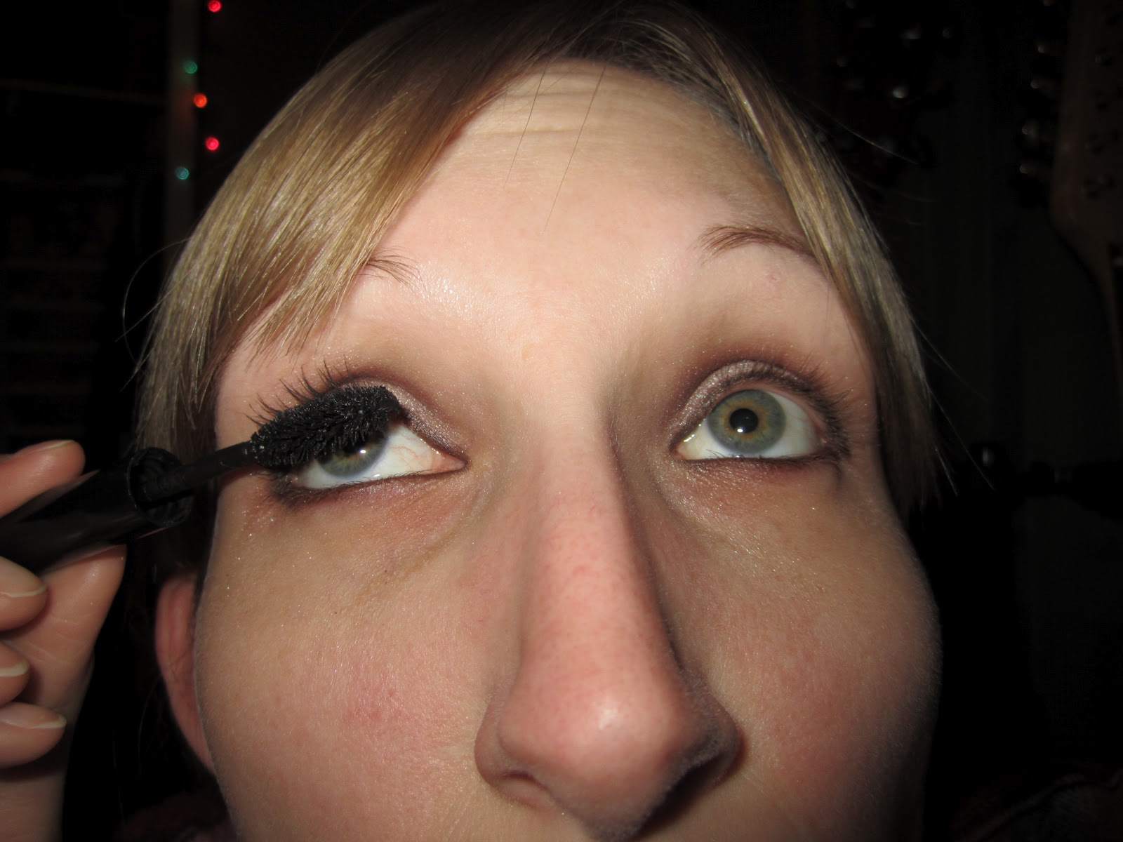 Make It Work Sam: Hooded Eye Make-up