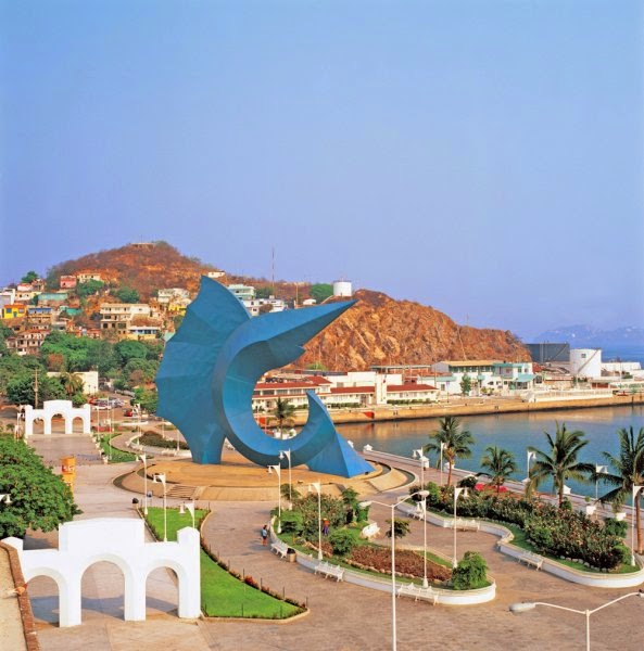 Manzanillo vívelo para creerlo.