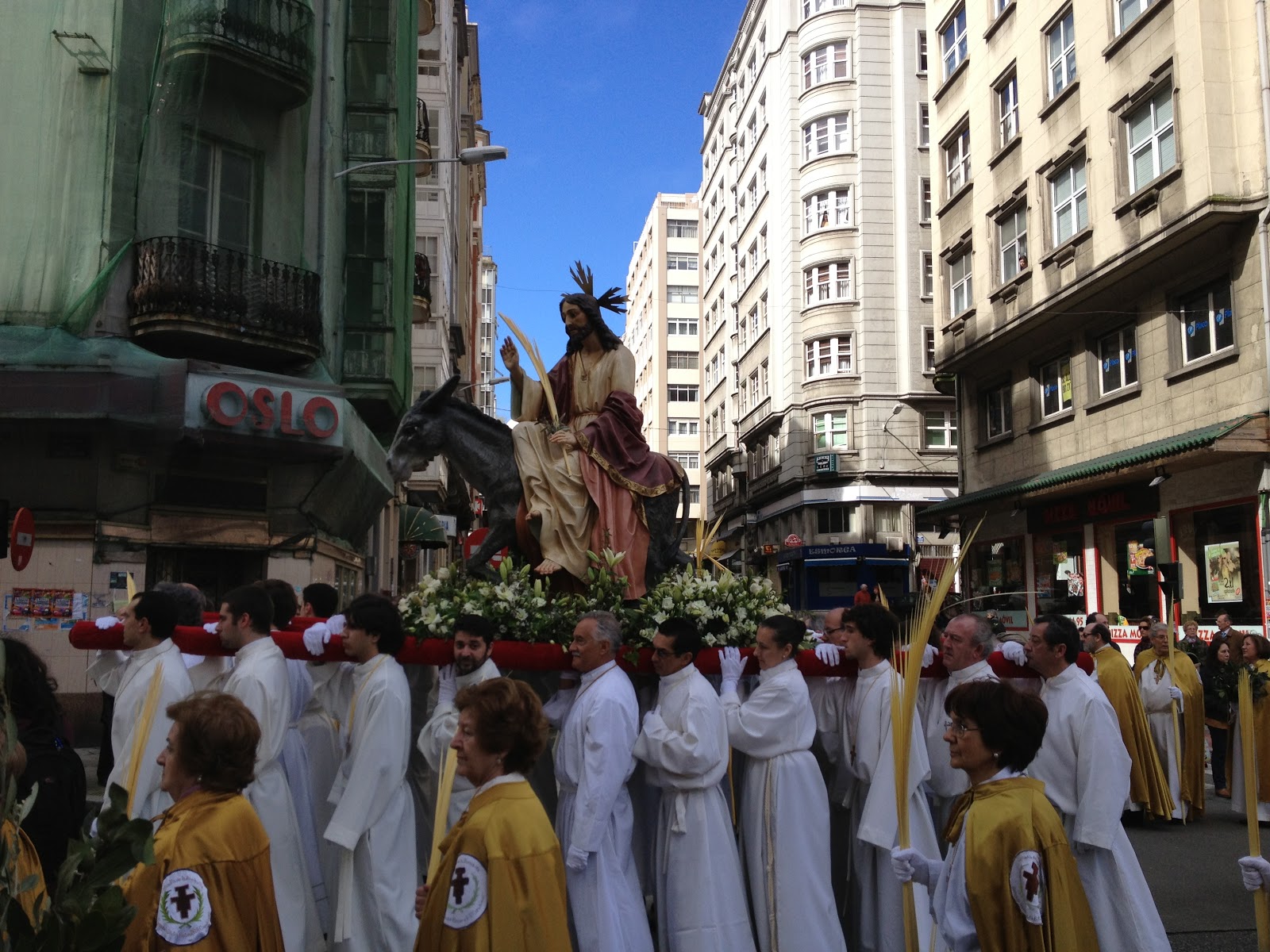 Spanish Easter Holy Week 2013 / Procesión de Semana Santa 2013 (A ...